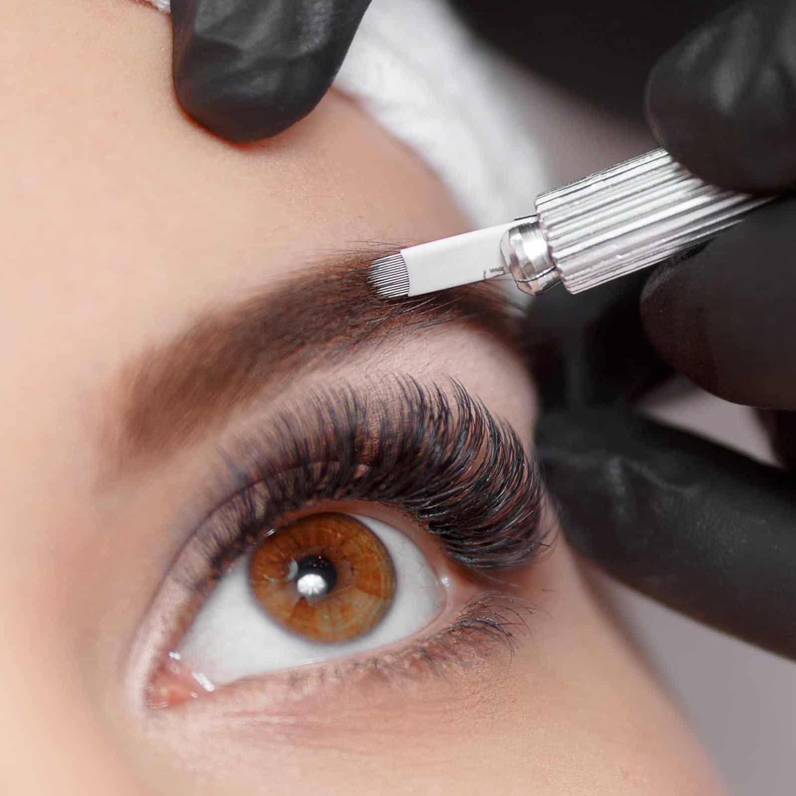 Microblading à Lausanne - La technique de Microblading, sourcils 3D